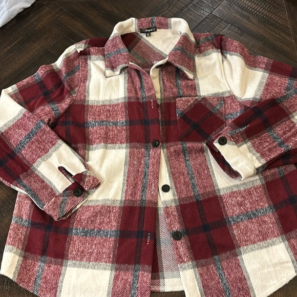 1 clique | Jackets & Coats | Womens Red And White Shacket Jacket | Poshmark